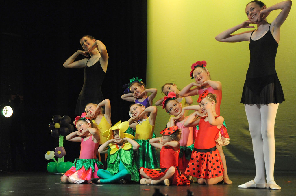 TOTS dance class
